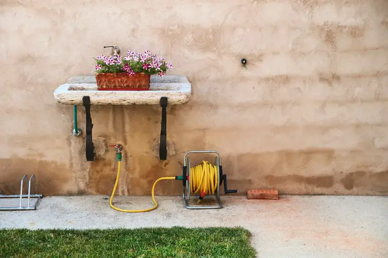 How to use a Garden Hose as a Siphon Without Using Your Mouth: 7 Easy ...